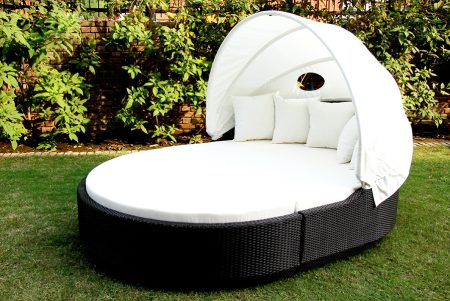 Luxury Pool Chairs & Sun Beds: Swimming Pool Furniture