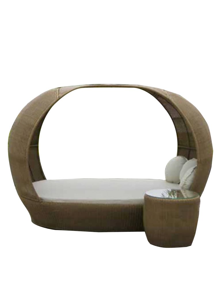 Premium Outdoor Cabanas and Swings to Elevate Your Outdoor Space