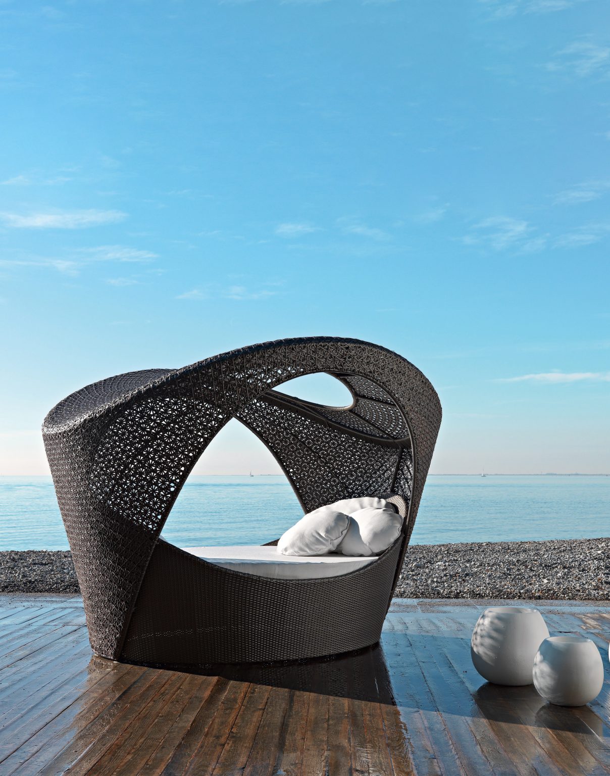 Walton Cabana – Best Cabana Seating | Ellements